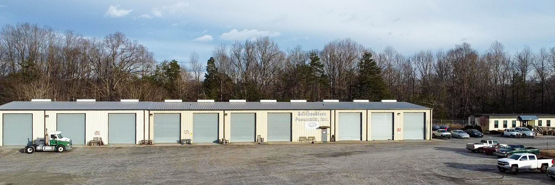Contact Southeastern Pneumatic | Stoneville, NC | Trailer & Blower ...